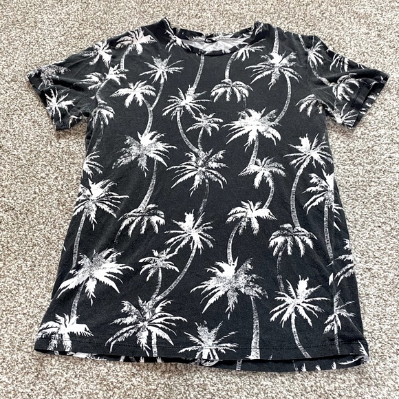 H&M | Shirts | Hm Black And White Palm Tree Tee | Poshmark